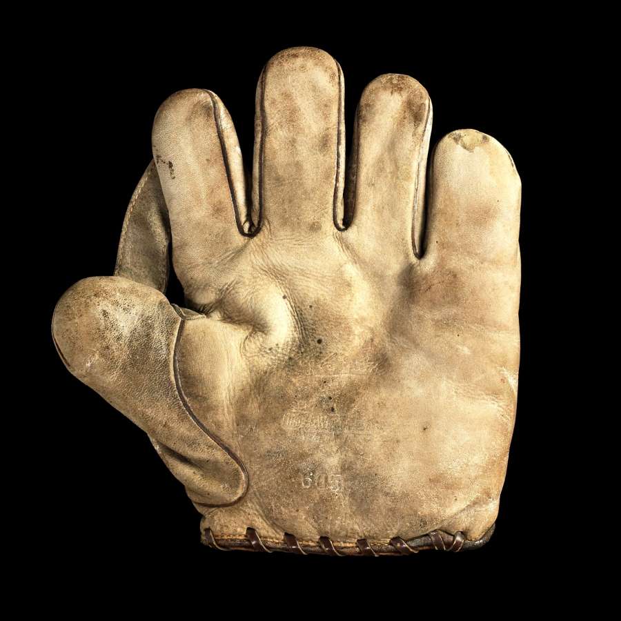 Babe Ruth Thomas E. Wilson 605 Front | Babe Ruth Gloves | Baseball ...