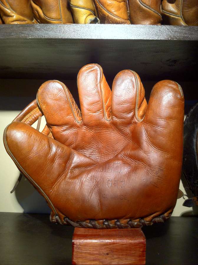 Chet Morgan Globe G53 Front | Globe | Baseball Glove Collector Gallery ...