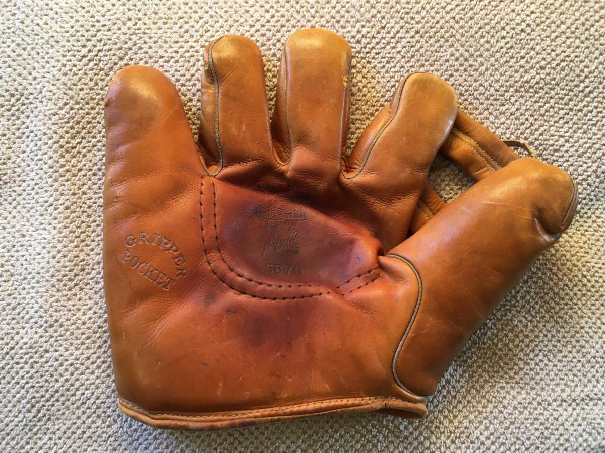 Goldsmith SB70 USN Softball Front | Goldsmith | Baseball Glove ...