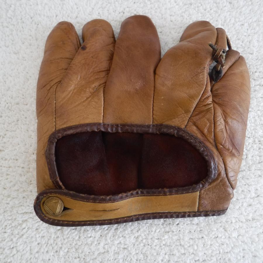 Charlie Root Jr. Marathon 4200 Back | Marathon | Baseball Glove ...