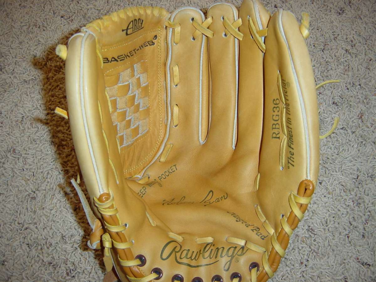 Nolan Ryan Rawlings RBG36 Front | Rawlings | Baseball Glove Collector ...