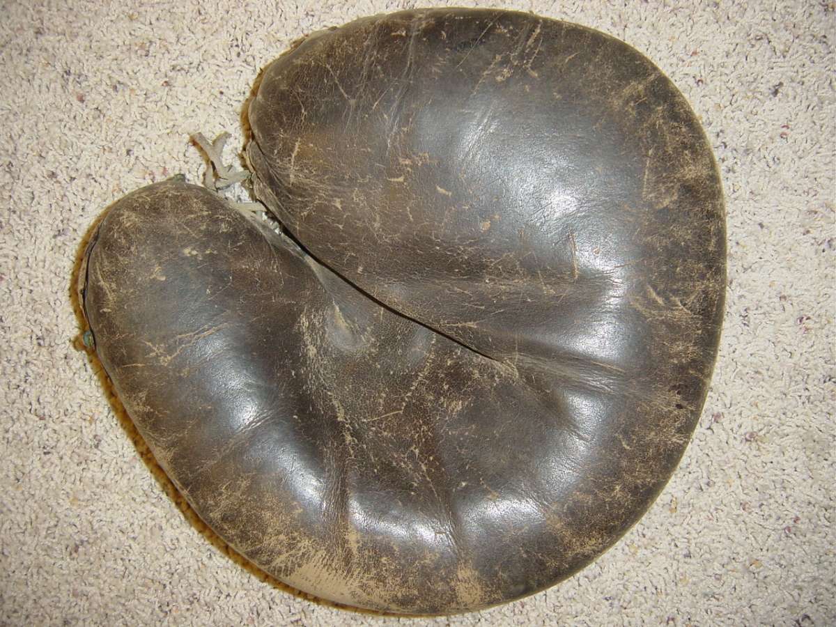 A.J. Reach Buckle Back No Opening Front | Catchers Mitts | Reach ...