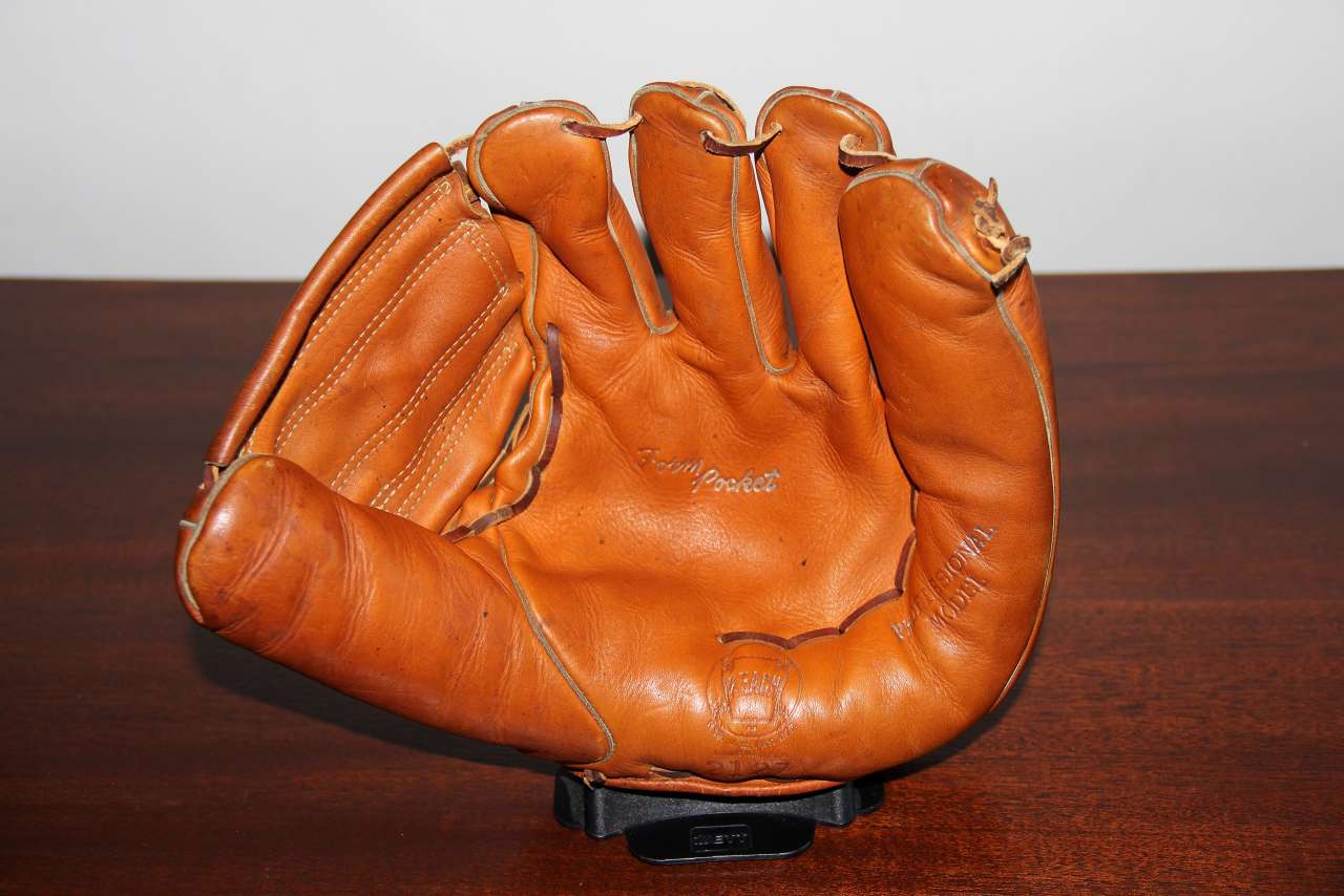 Reach 2127 Front | Reach | Baseball Glove Collector Gallery | Baseball ...